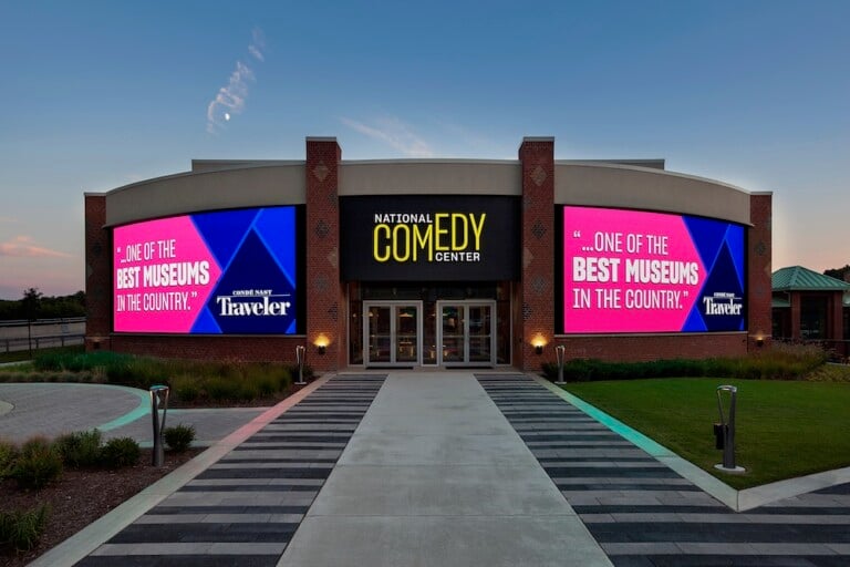 Yinzer Dogs Serves Franks With a Complimentary Side of Pittsburgh ...