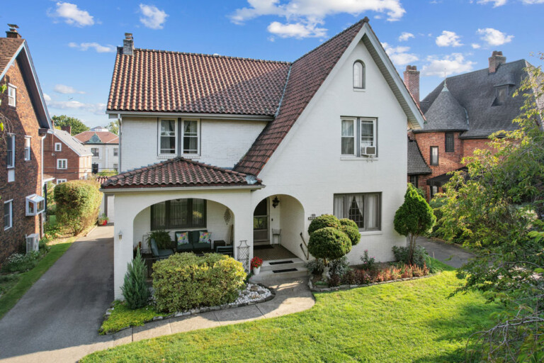 Tasso Katselas Made His Mark on Pittsburgh — And This Home | Pittsburgh ...