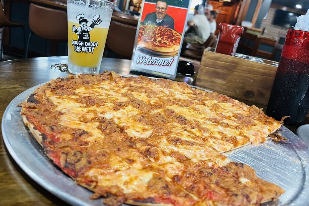 Where to Get a St. Louis-Style Pizza in Pittsburgh | Pittsburgh Magazine