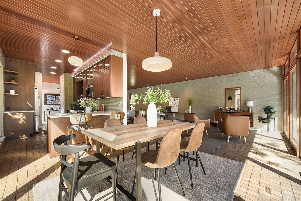 Built in 1908, This Former Carriage House has a Surprise Mid-Century ...
