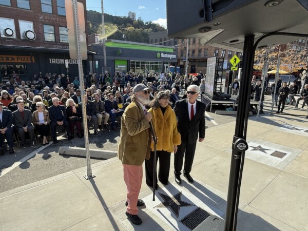 Hundreds Turn Out to Christen Pittsburgh's New Walk of Fame ...