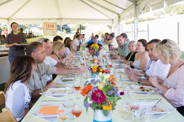2015 Farm Dinner | Pittsburgh Magazine