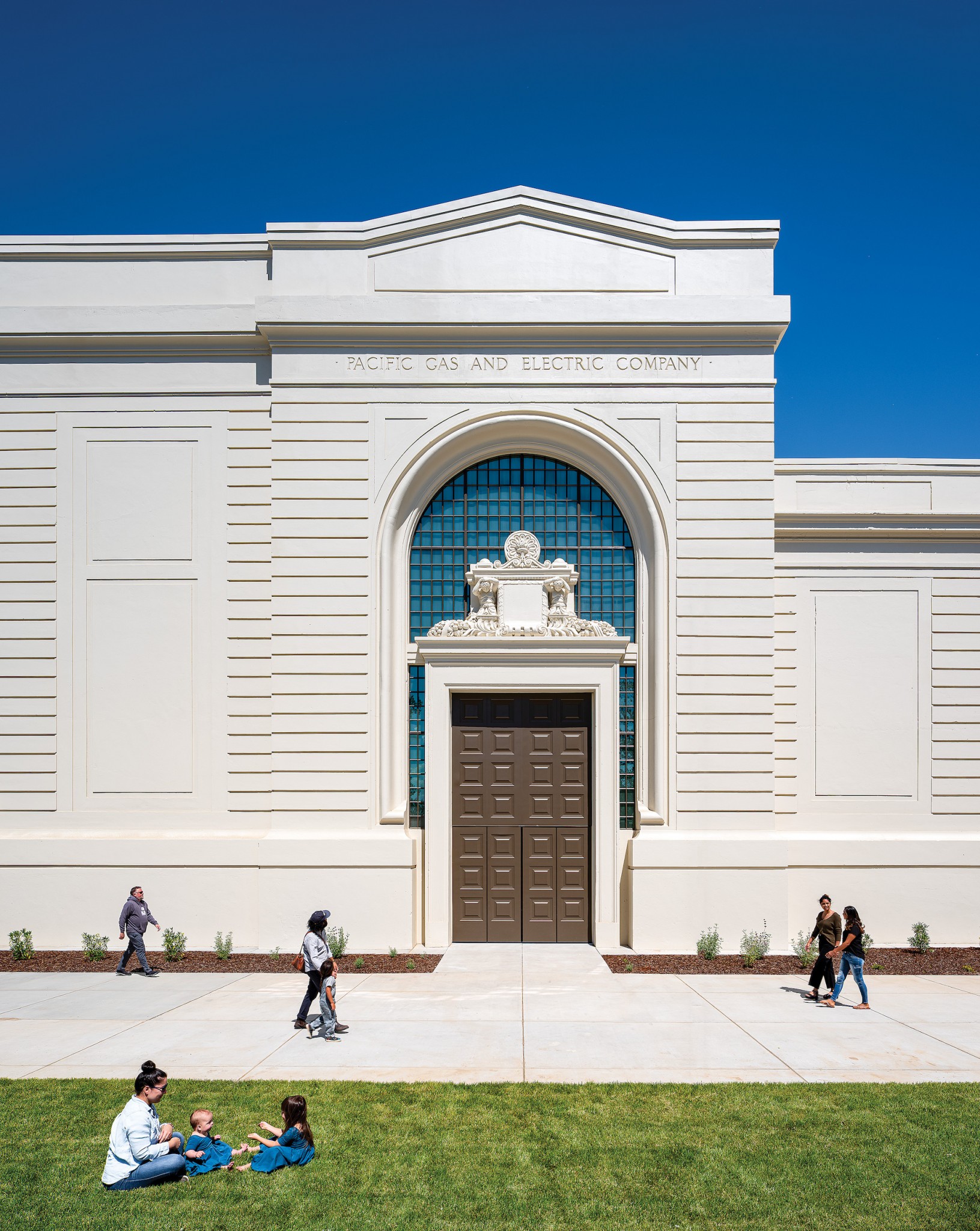 A Star Is Born - The SMUD Museum of Science and Curiosity (MOSAC)
