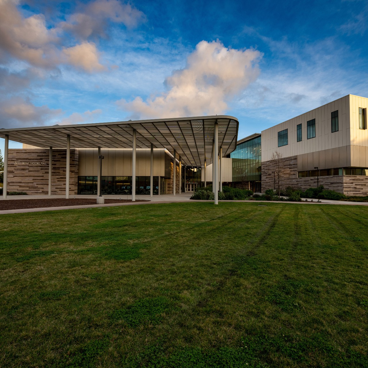 Higher Education Guide 2022 - Sactown Magazine