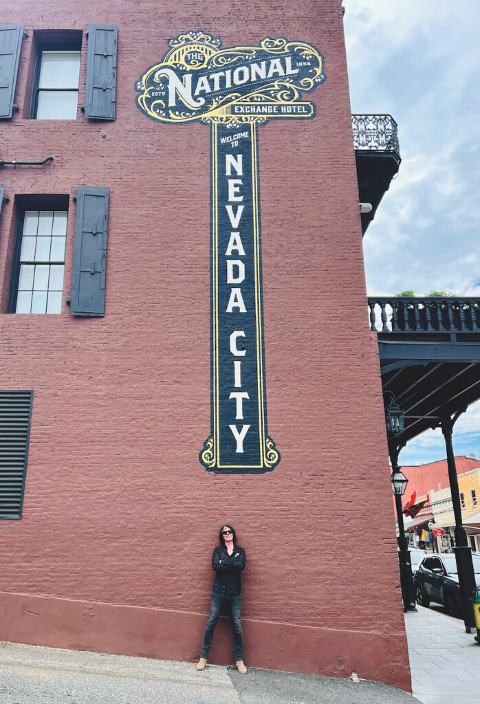 Love His Way - Rich Good and The Psychedelic Furs - Sactown Magazine