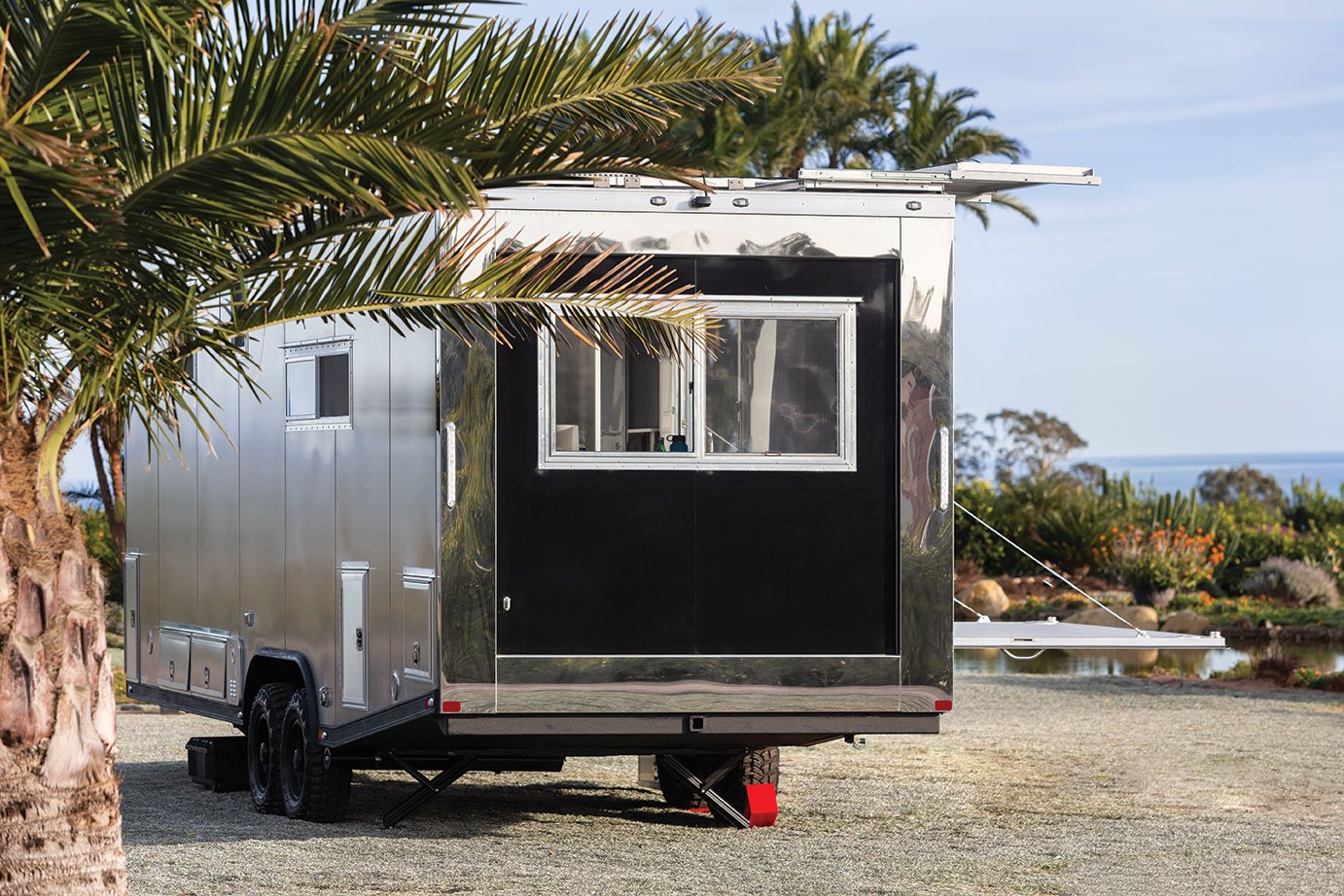 This Living Vehicle Is A Tiny Home on Wheels - San Diego Home/Garden ...
