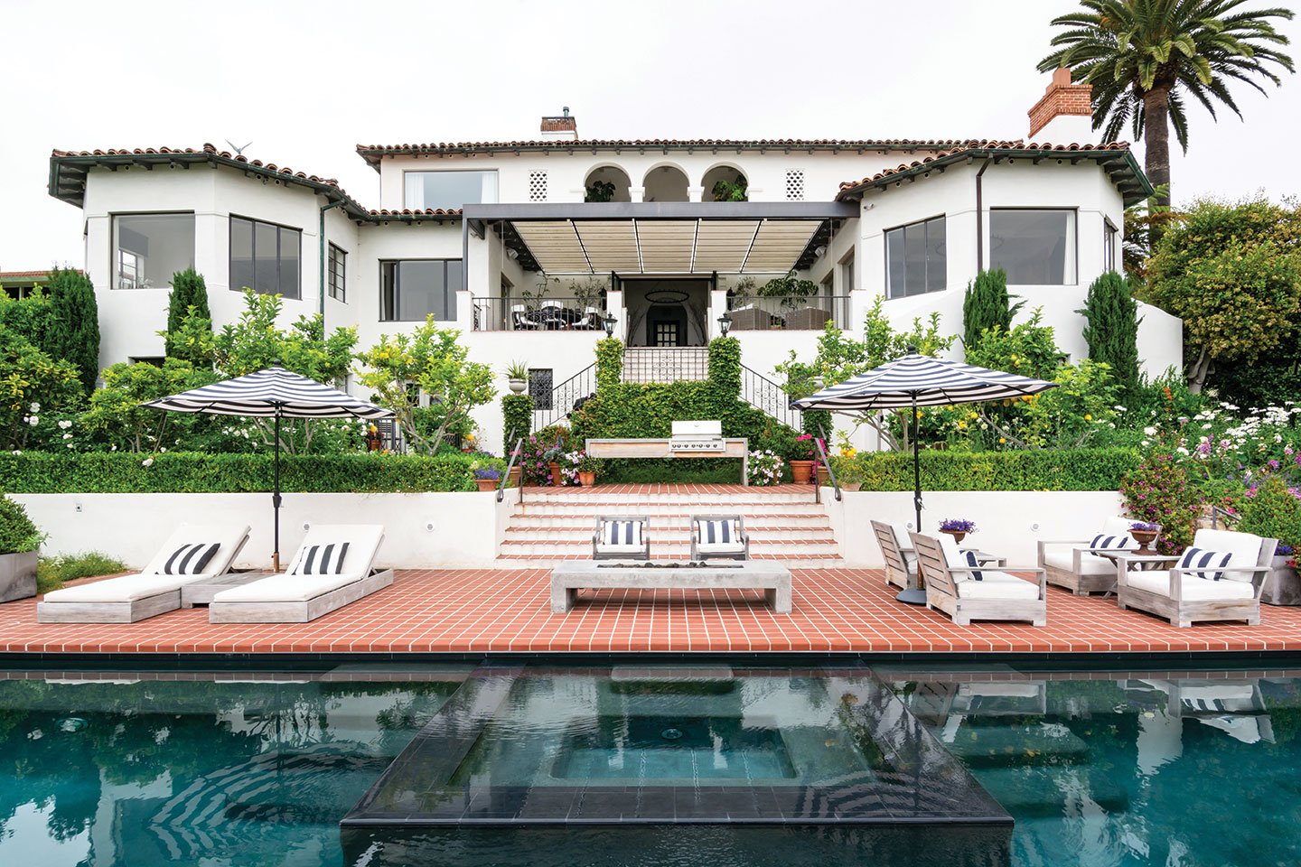 Backyard Terraces Above the Bay - San Diego Home/Garden Lifestyles
