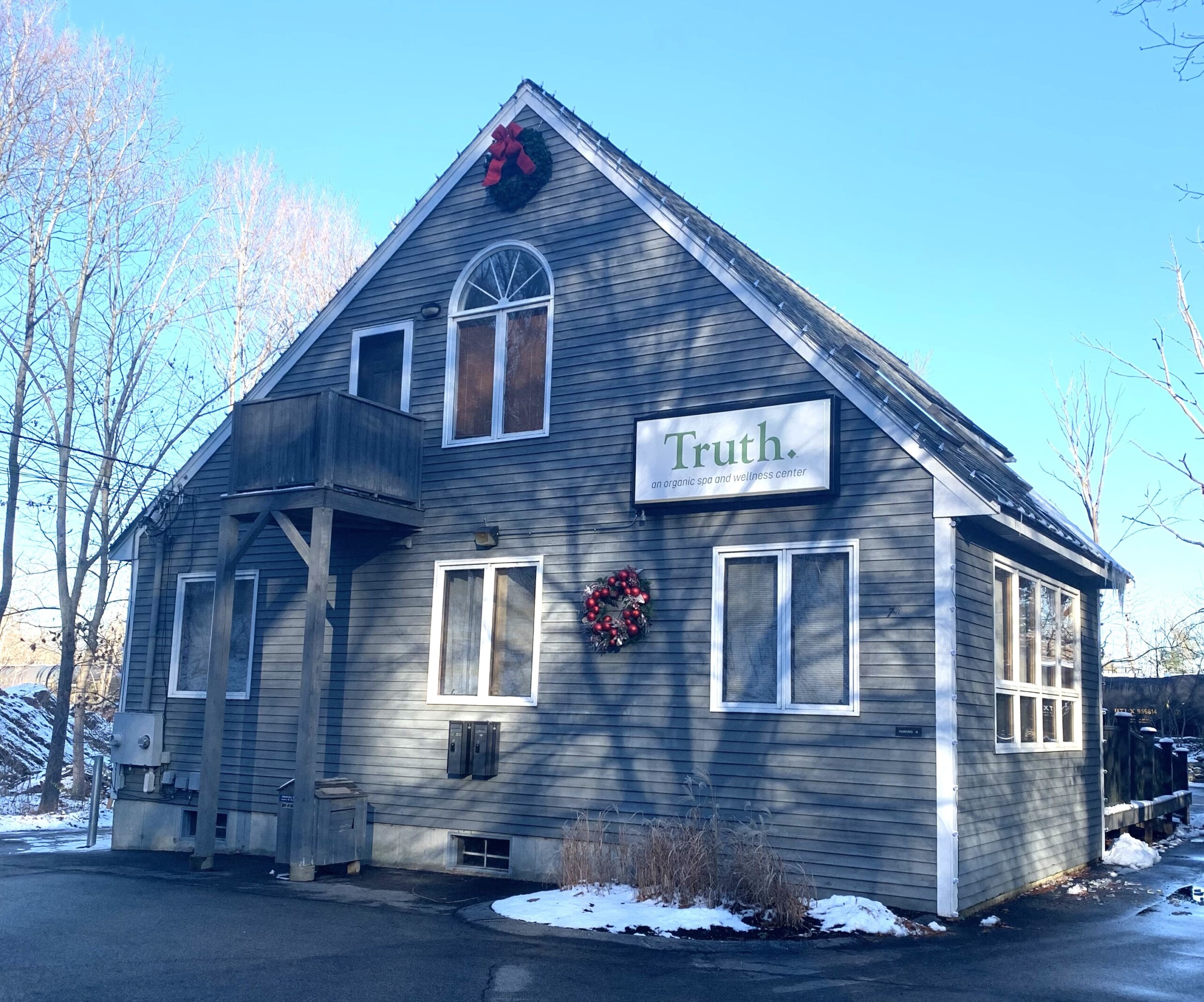 Local Spa Rebuilds With Community Support After Fire In Grafton ...