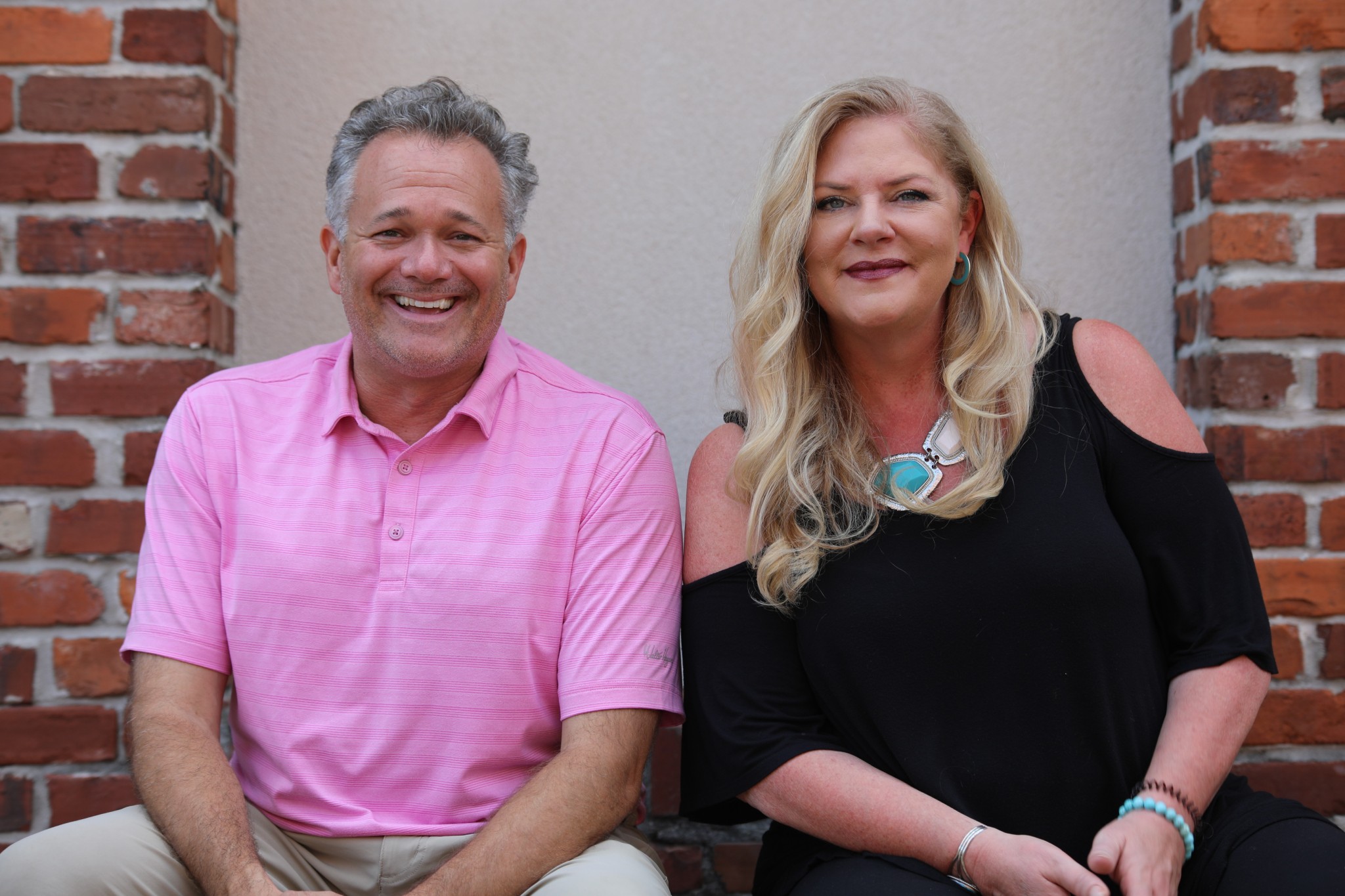 Finally Friday - Sunny 92.3 | WDEF-FM