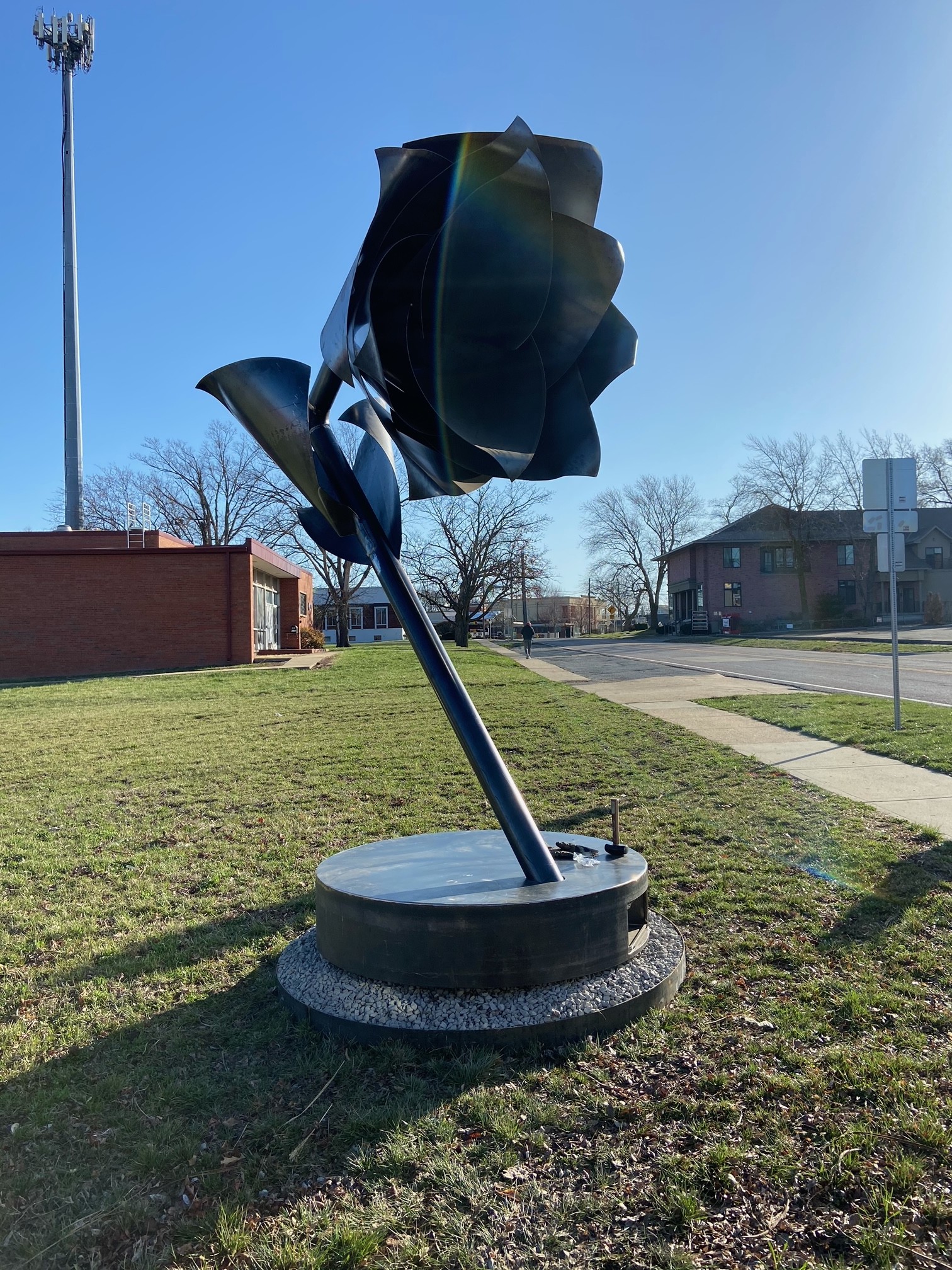 Jay Lockett makes his public art debut in Lee's Summit