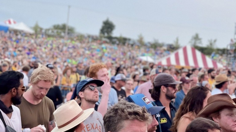 Iowa's Hinterland Music Festival announces 2022 lineup featuring Glass ...