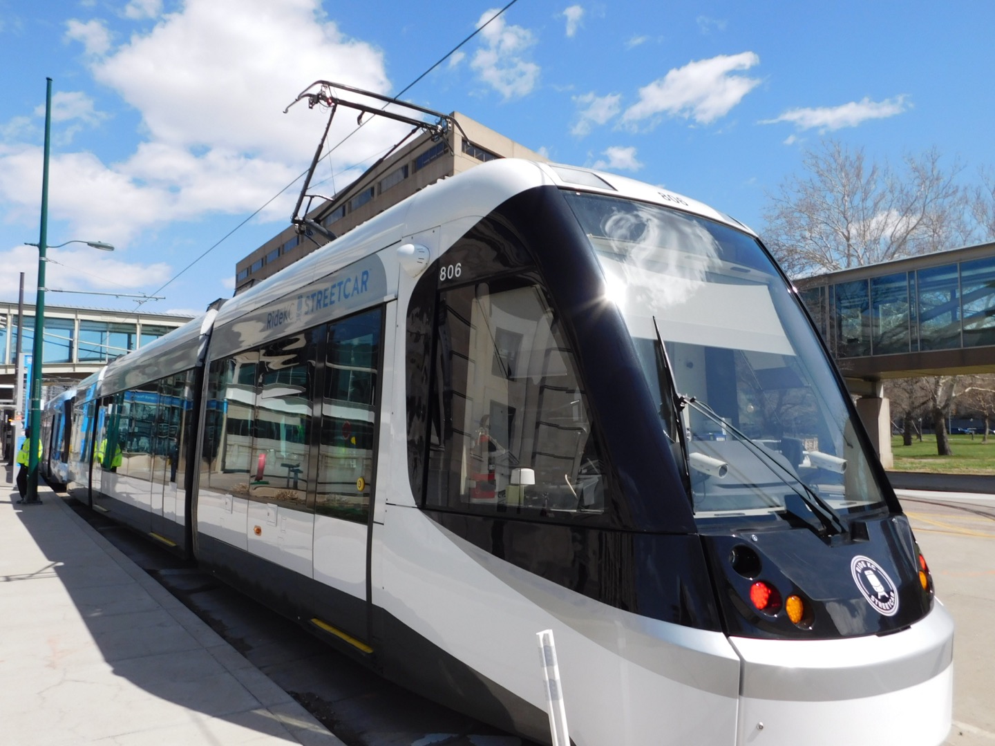 Streetcar groundbreaking ceremony kickstarts expansion construction