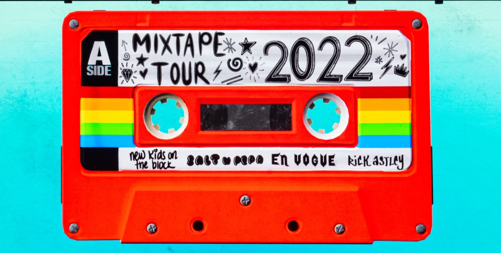 Photos: New Kids on the Block's Mixtape Tour brought the nostalgia to T ...