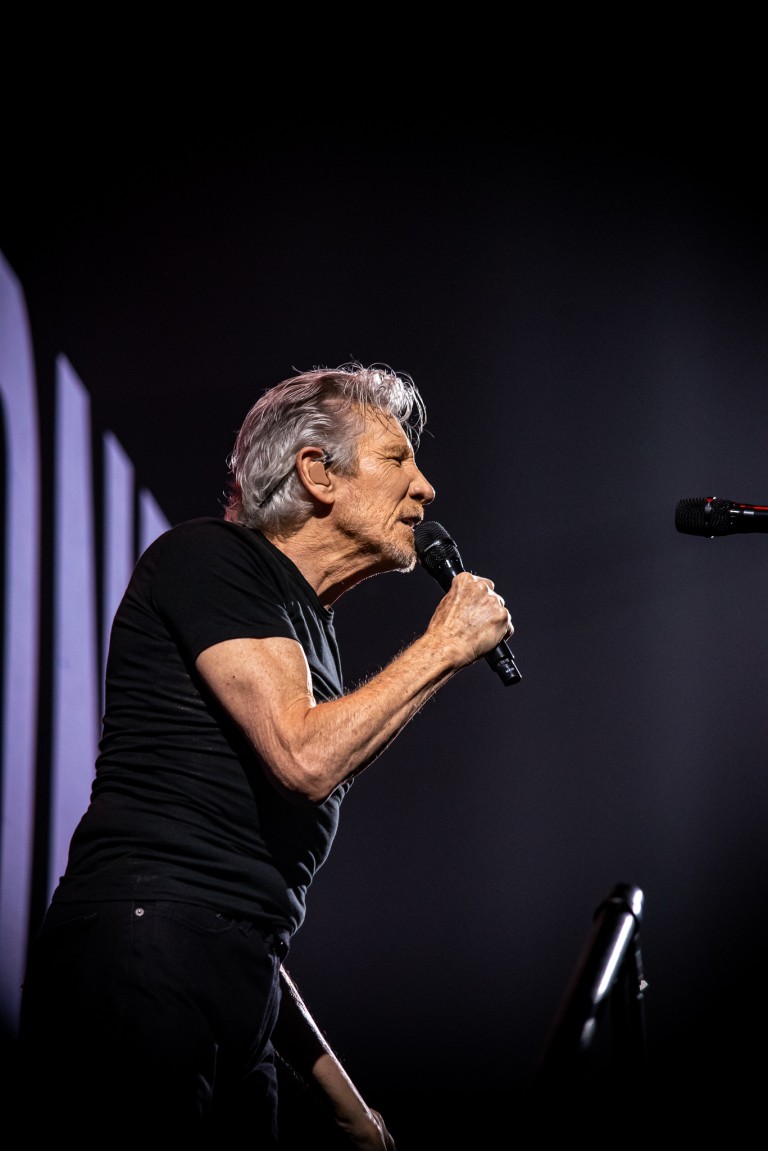 Photos: Roger Waters at T-Mobile Center