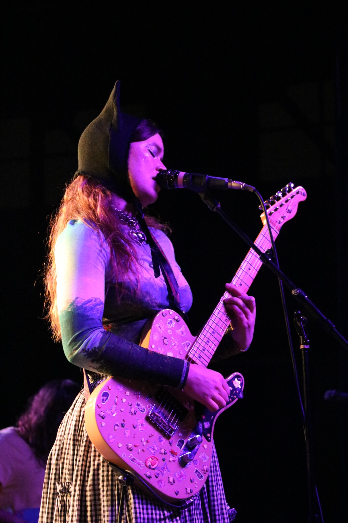 Wet Leg transformed from charmingly scrappy to fully rocking at the Truman