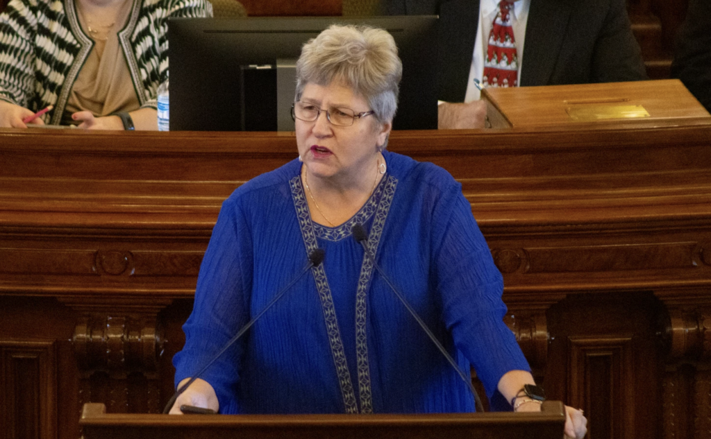 Kansas Republicans vote to bar transgender women from women's bathrooms ...