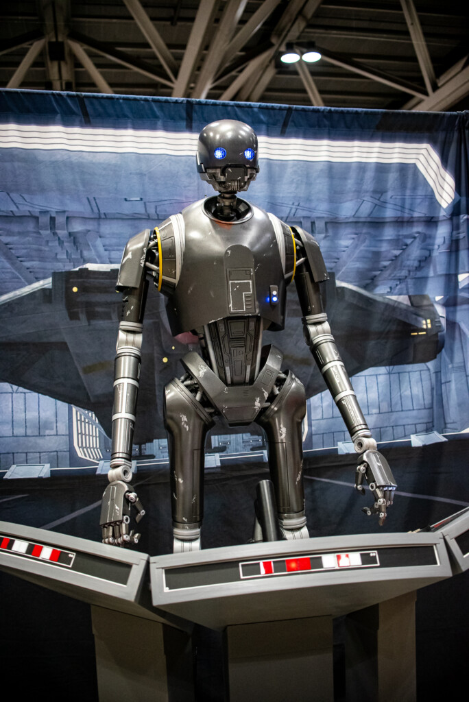 Photos: Planet Comicon Kansas City 2023 celebs, cosplay, and man-eating ...