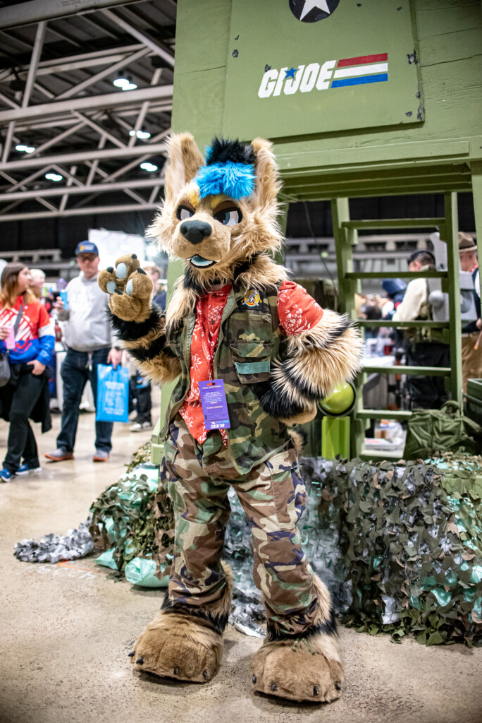 Photos: Planet Comicon Kansas City 2023 celebs, cosplay, and man-eating ...