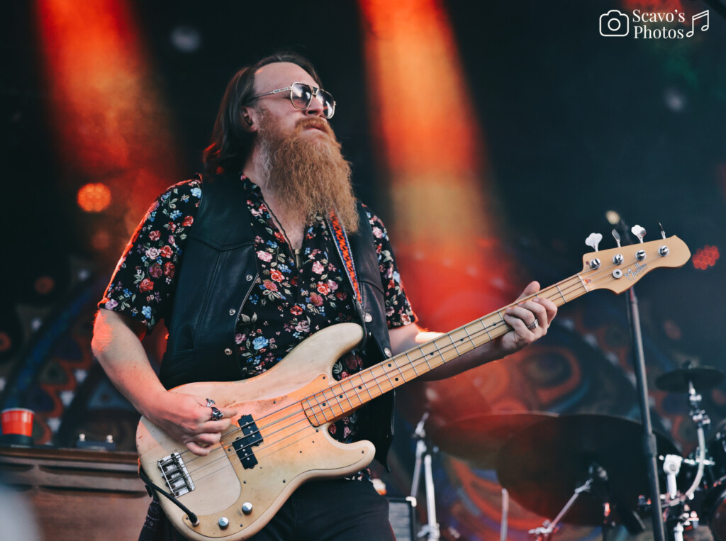 Photos: Gov't Mule brings a Friday eve party to Grinders