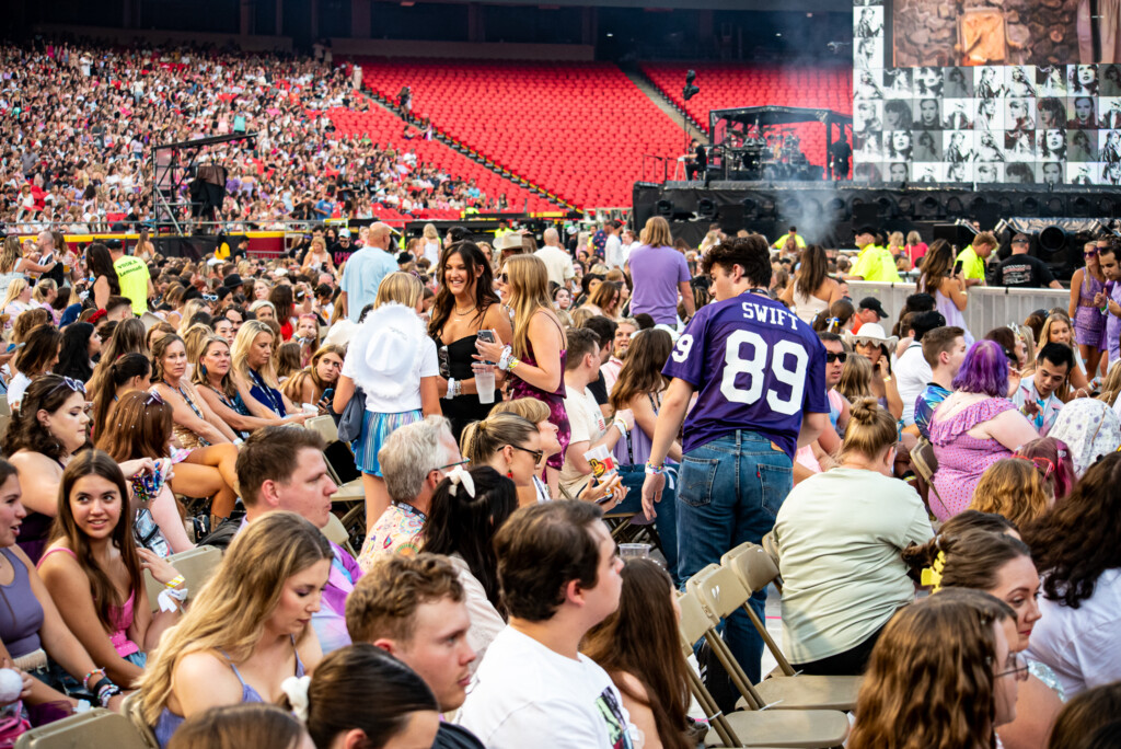 Photos: Taylor Swift and a capacity crowd got loud at GEHA