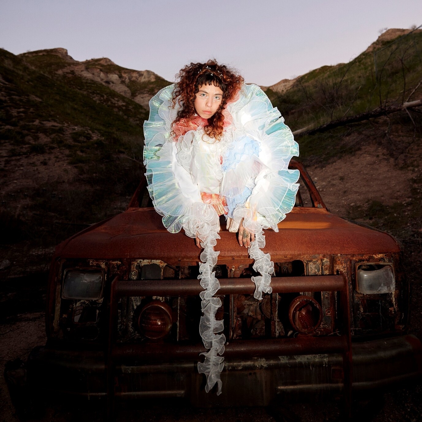 ‘It’s a funny contrast,’ says famed sad girl Indigo De Souza ahead of ...