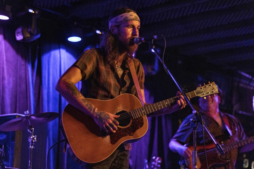 Photos: Alex Williams and MarDe Brooks revive outlaw country at ...