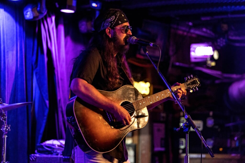 Photos: Alex Williams and MarDe Brooks revive outlaw country at ...