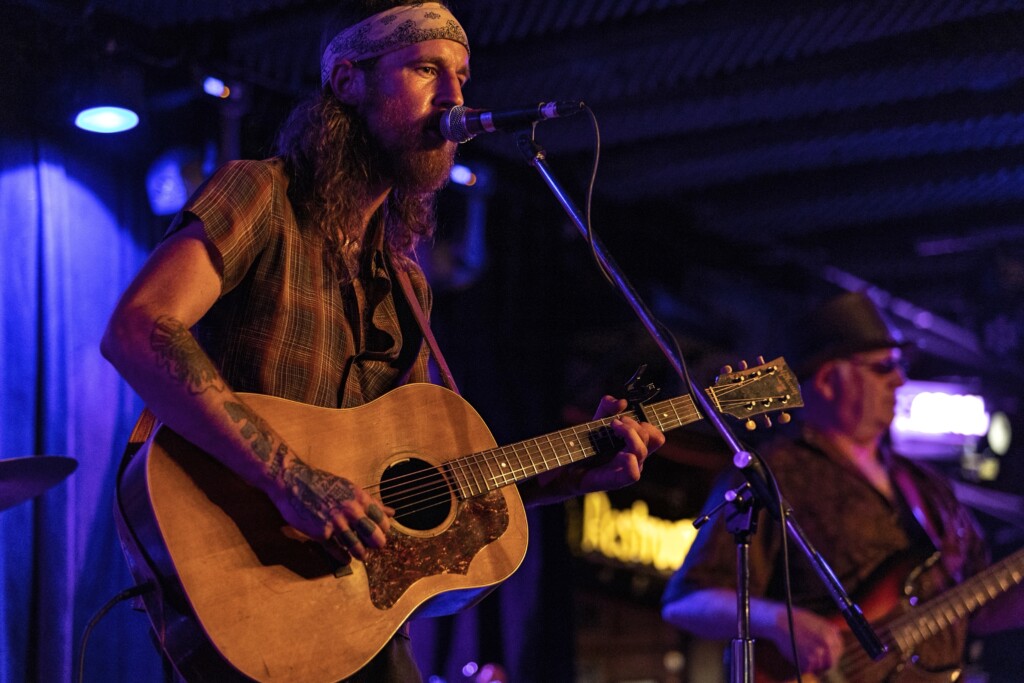Photos: Alex Williams and MarDe Brooks revive outlaw country at ...