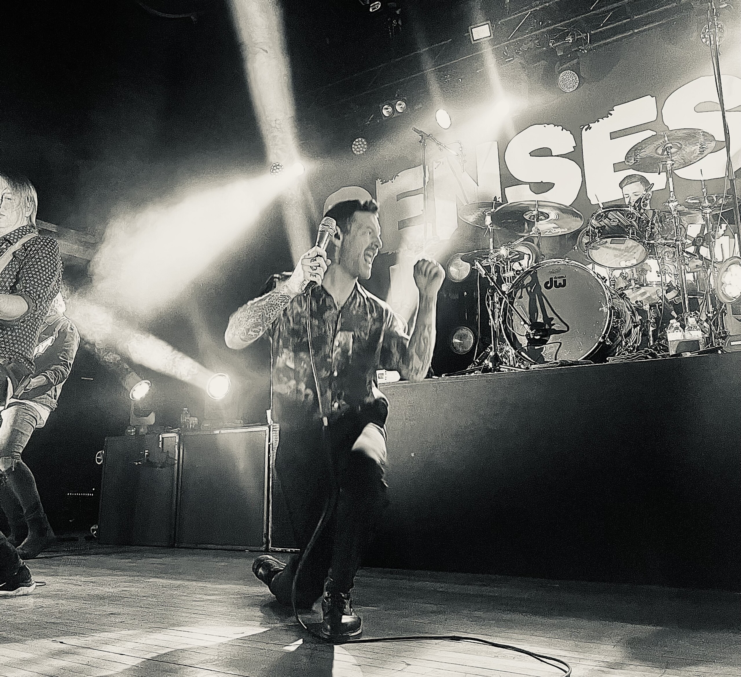 Senses Fail plays Life Is Not a Waiting Room in full for 15th ...