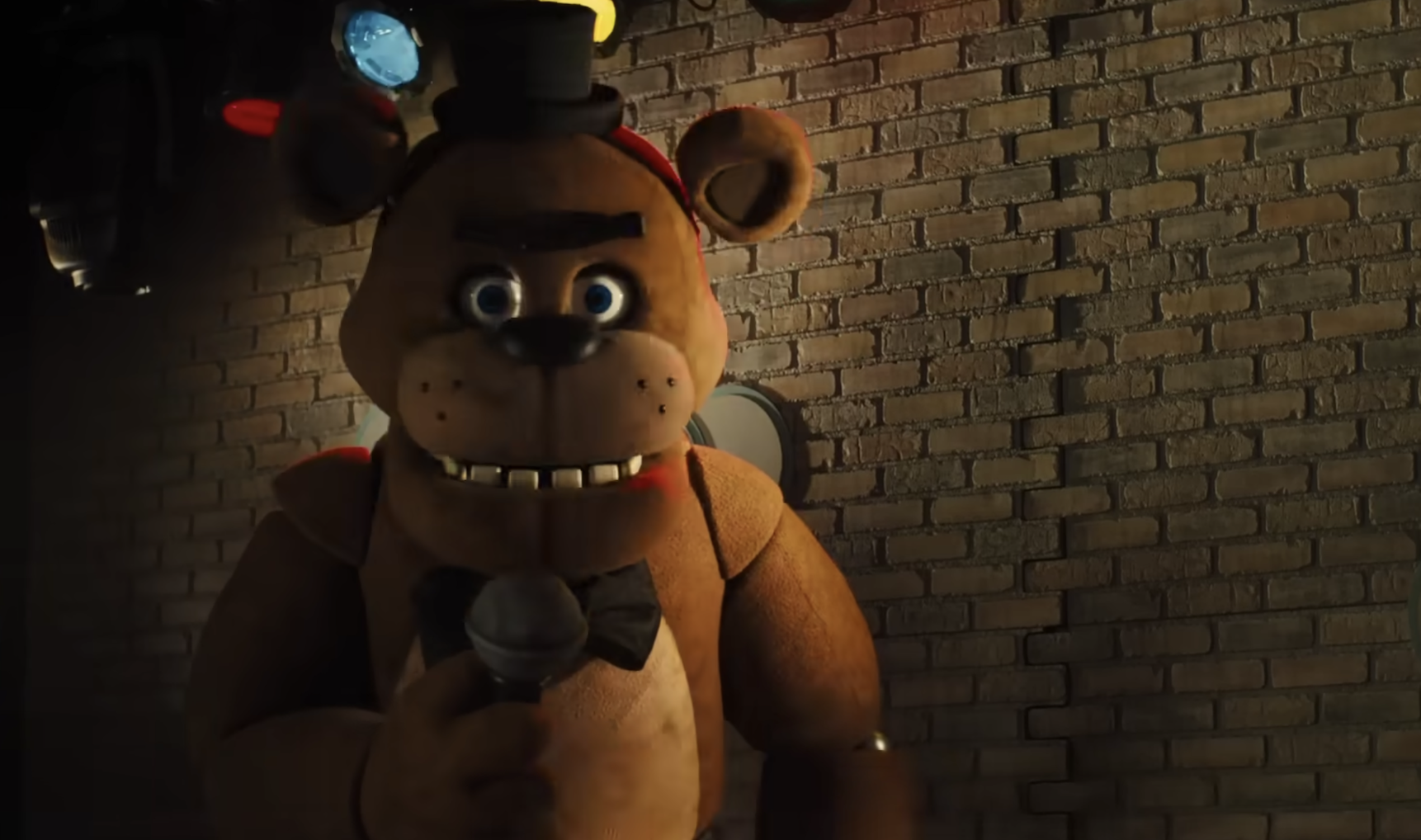 Fnaf 1 Sfm Oficial Five Nights At Freddy's Movie: Is Sparky The Dog In