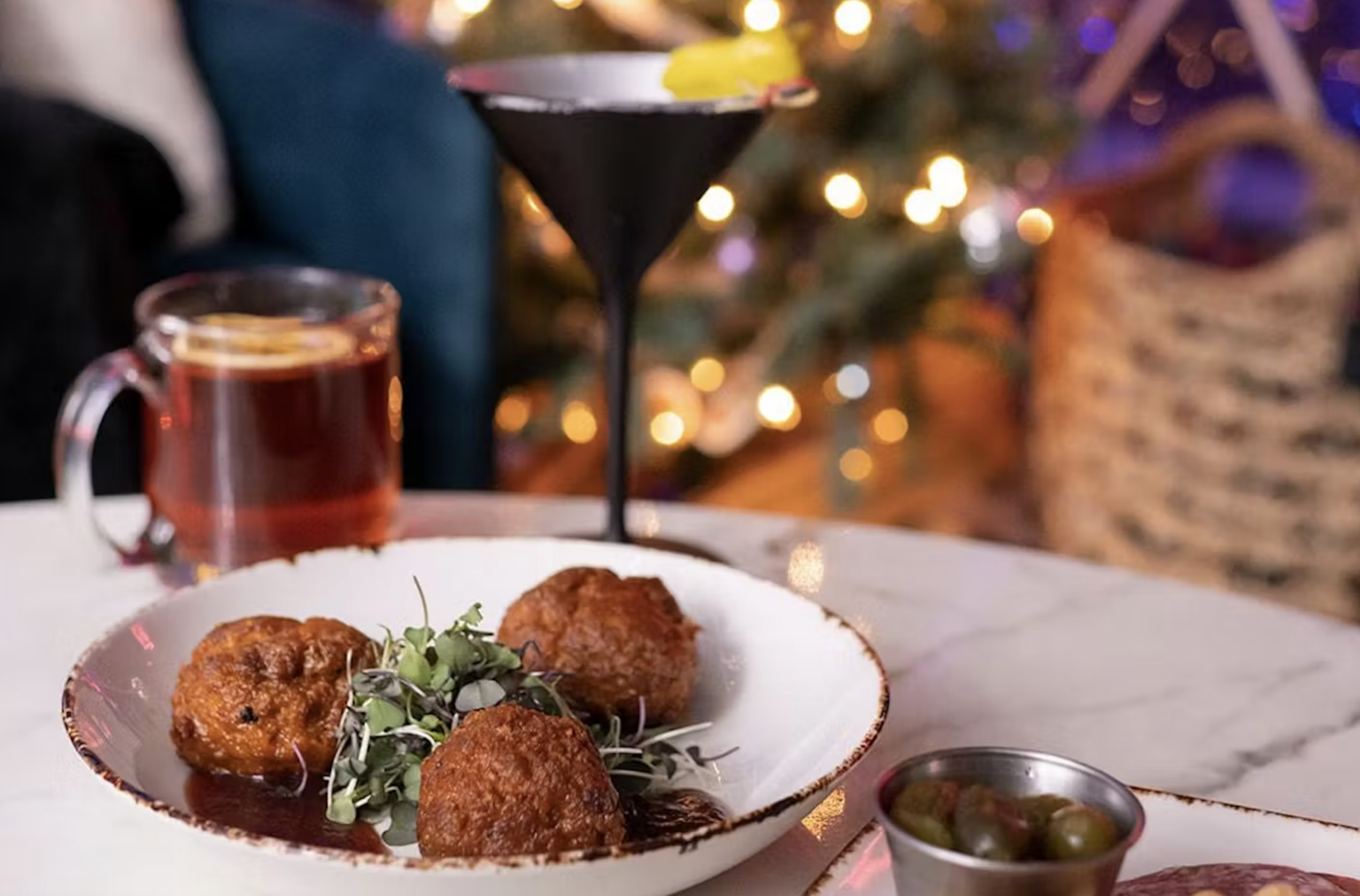 Cozy Cocktails: Unwind at Nine Zero One Igloo Bar until Feb. 18