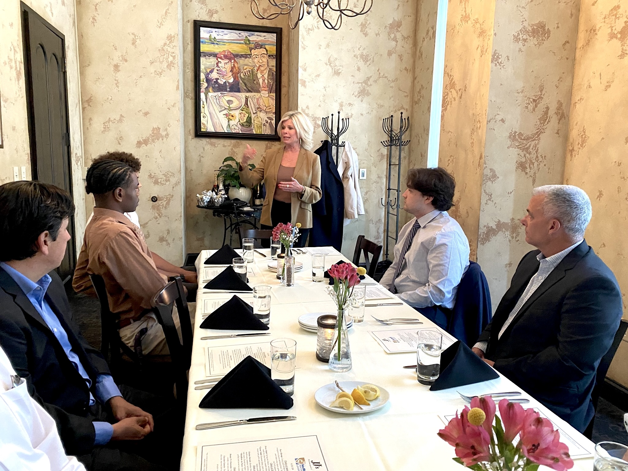 Four Inane Questions with local etiquette expert Janis Kliethermes