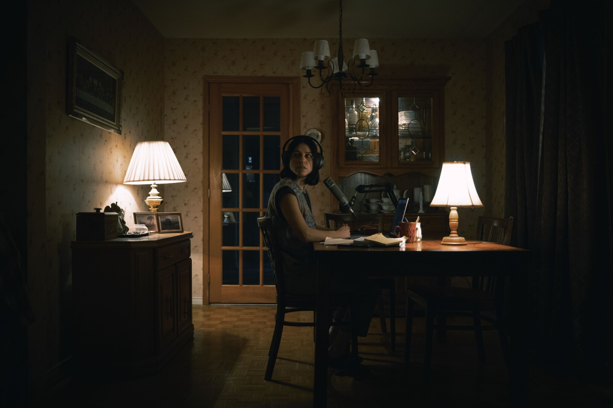 A24 podcast-turned-haunted house flick Undertone delivers devils and ...