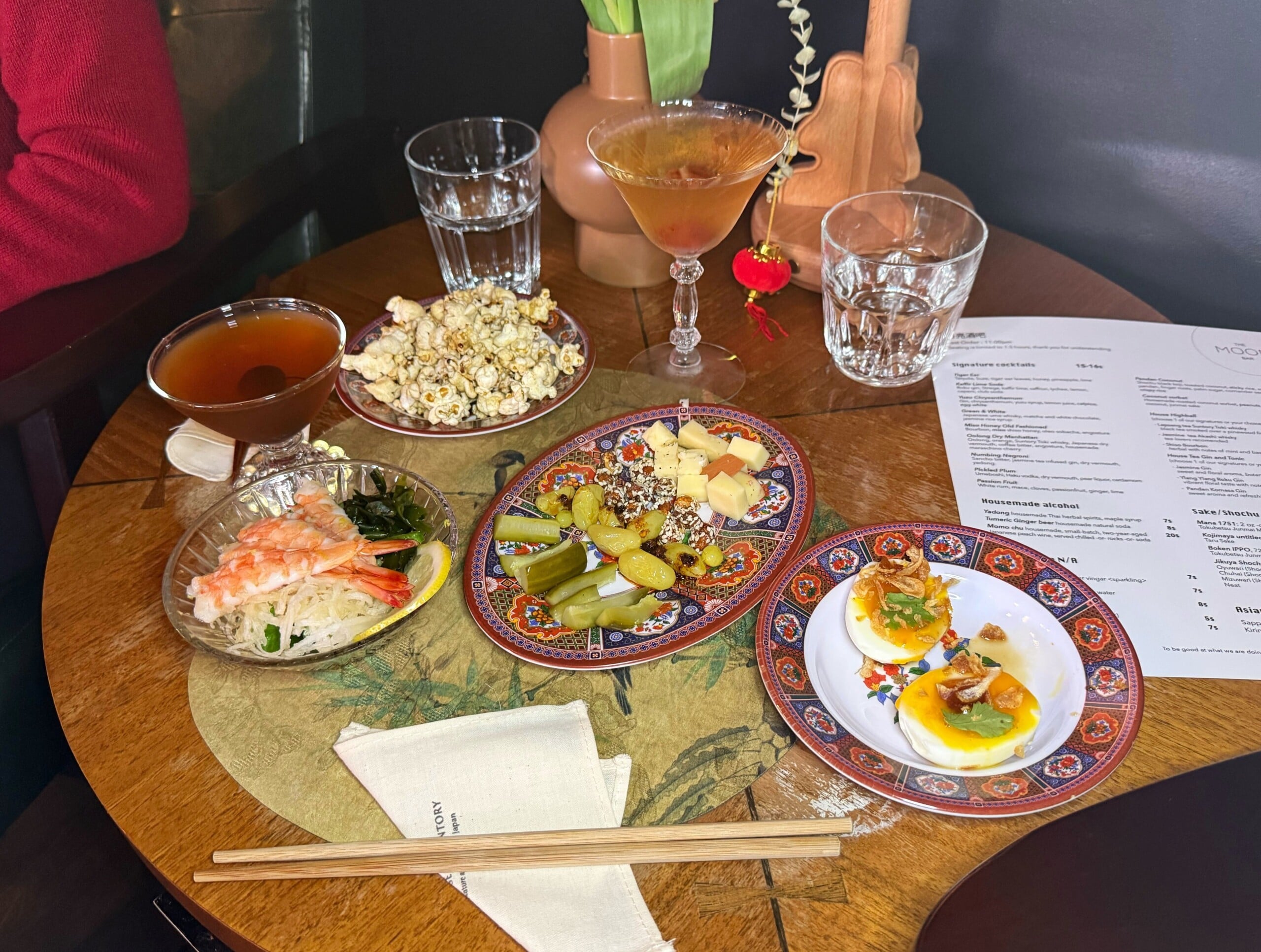 Columbus Park tea house now moonlights as a Japanese-style bar