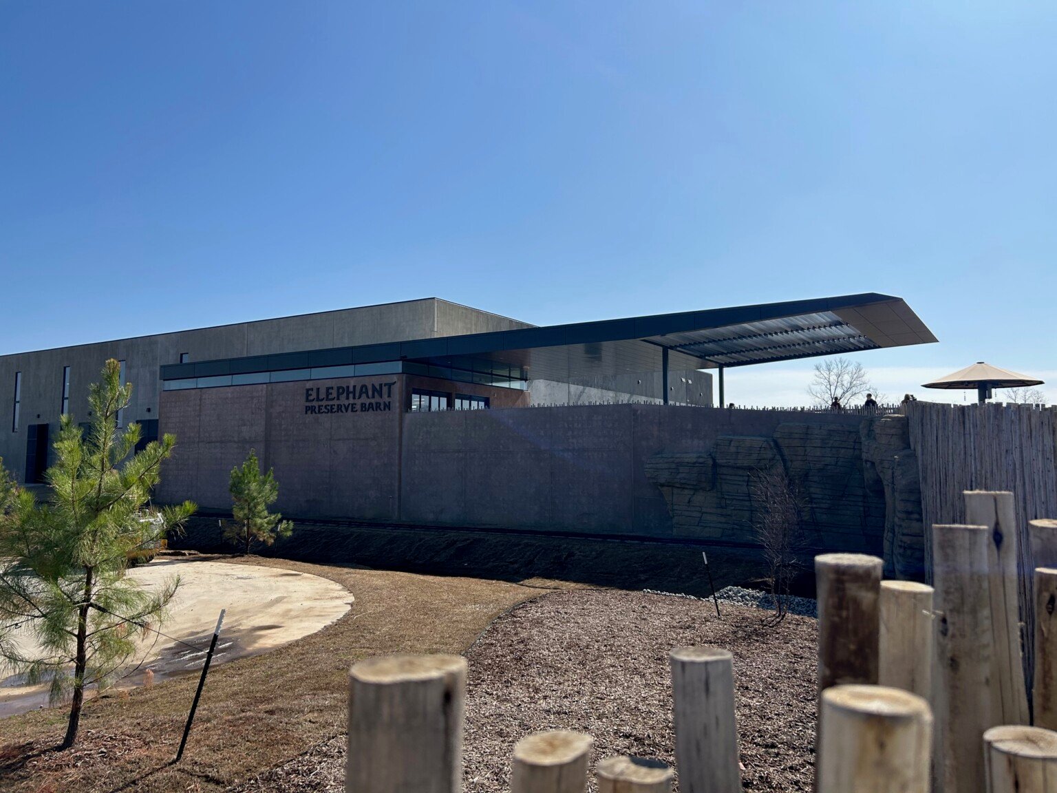 A Photo Tour of Tulsa Zoo's New Elephant Preserve Barn - TulsaKids Magazine