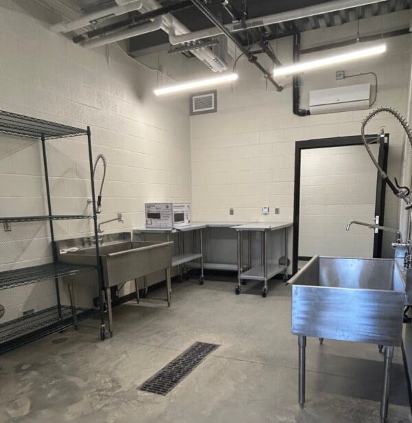 A Photo Tour of Tulsa Zoo's New Elephant Preserve Barn - TulsaKids Magazine