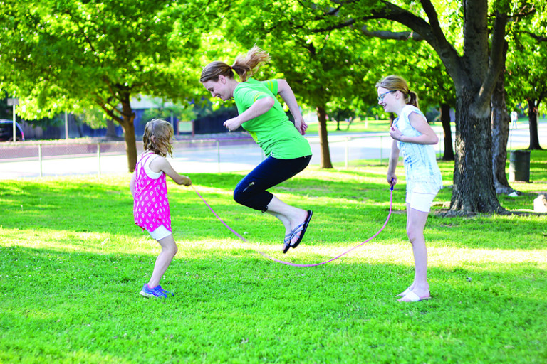 Classic Outdoor Games to Play This Summer - TulsaKids Magazine
