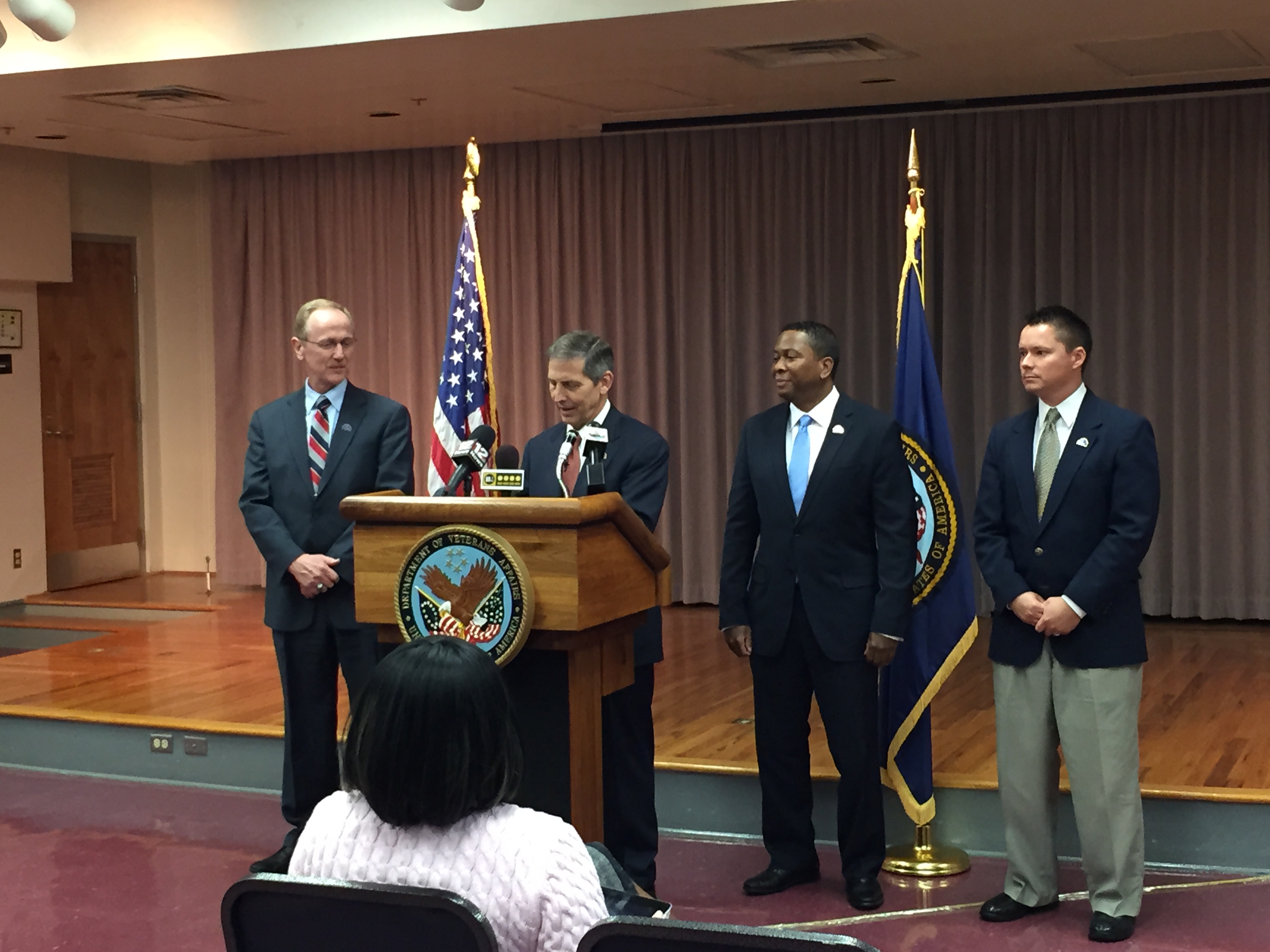 Washington D.C. Pays Visit To Central Alabama VA Hospital - WAKA 8