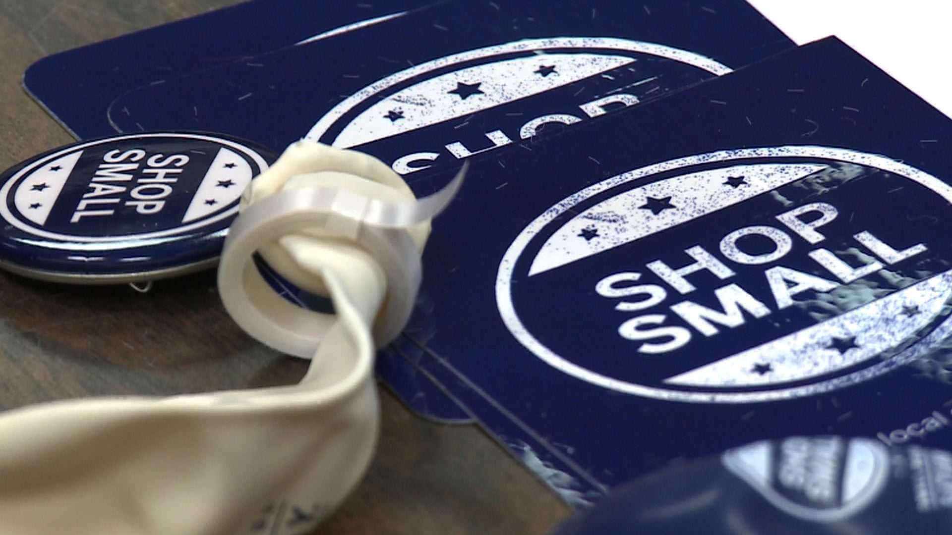 Dallas Co. Leaders Urge Residents Shop Small, Shop Local First - WAKA 8