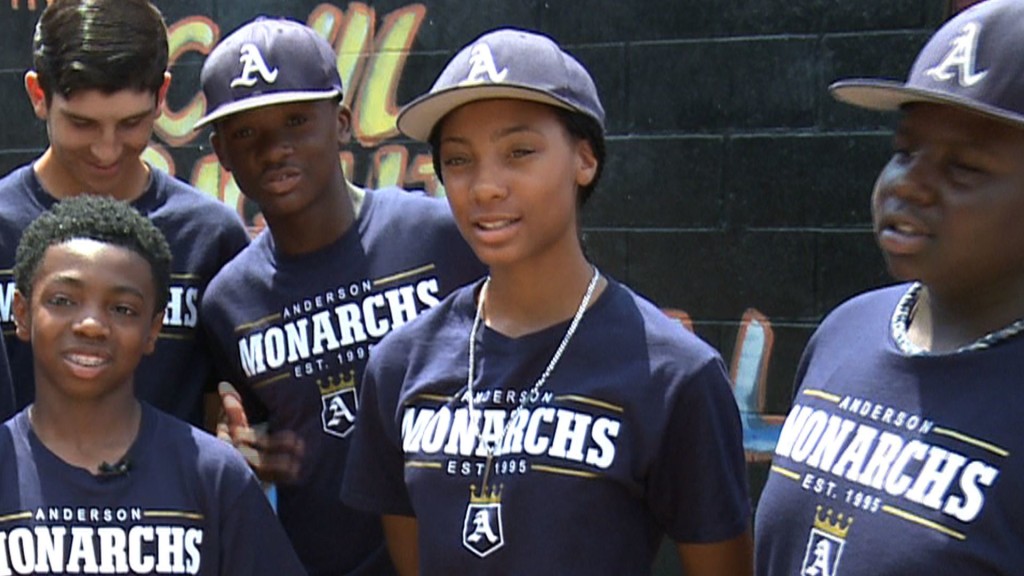 Little League Phenom Mo Ne Davis Visits Selma Waka 8