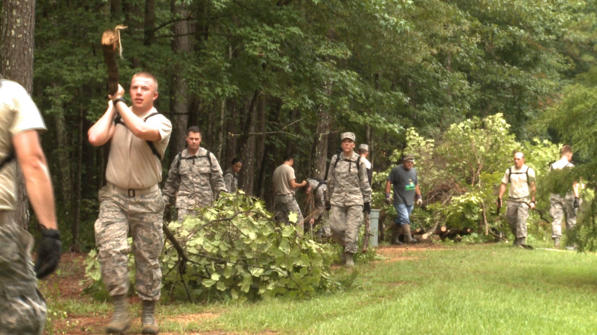 Maxwell Air Force Base Class 1608 Gives Back - WAKA 8