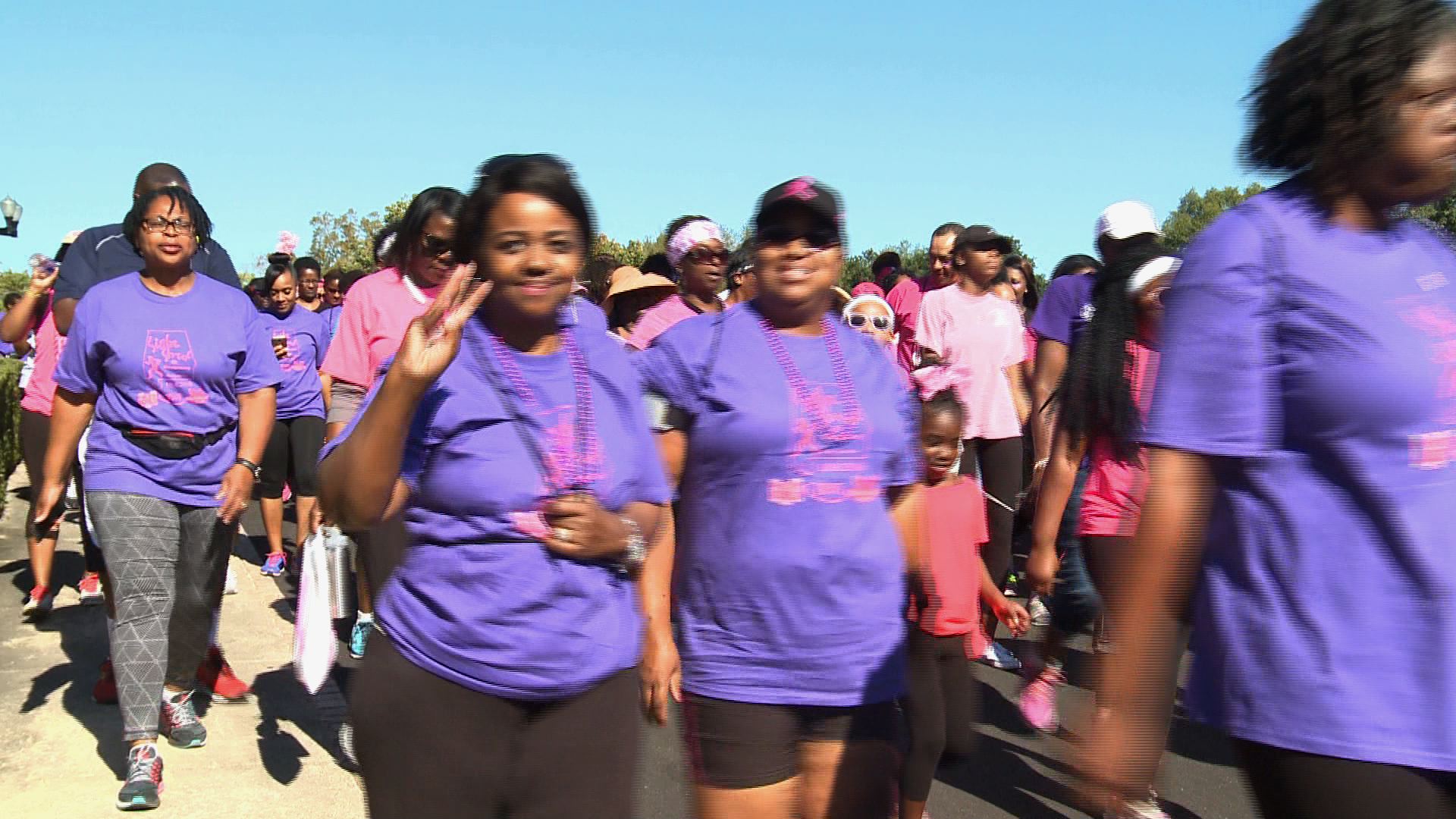"Sista Strut" 2016 Raises Awareness for Breast Cancer - WAKA 8