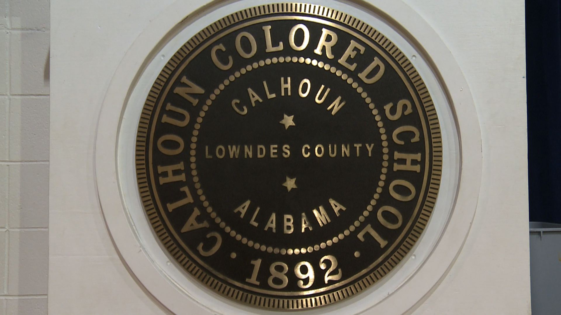 The Calhoun School Hosts Underage Drinking Prevention Event - WAKA 8