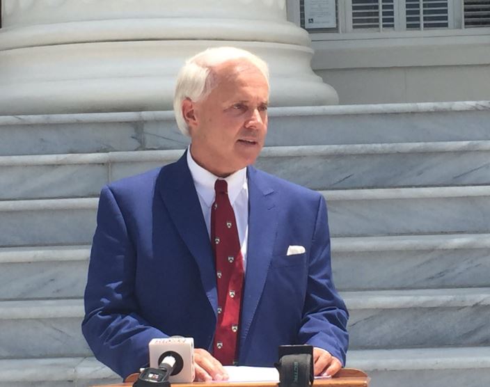 Perry Hooper Jr. NOT Entering U.S. Senate Race - WAKA 8