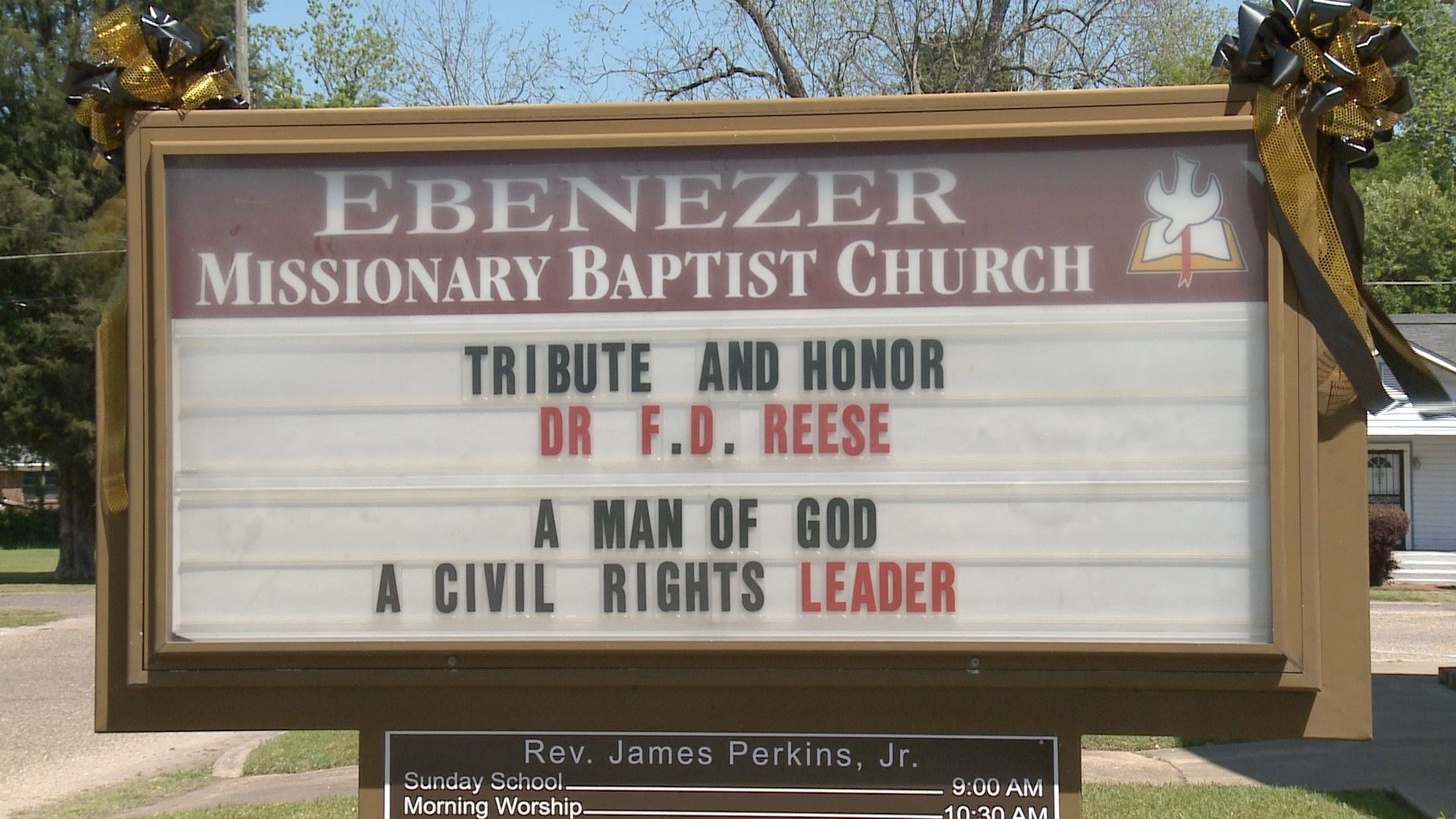 People in Selma Remember the Rev. Dr. F. D. Reese - WAKA 8