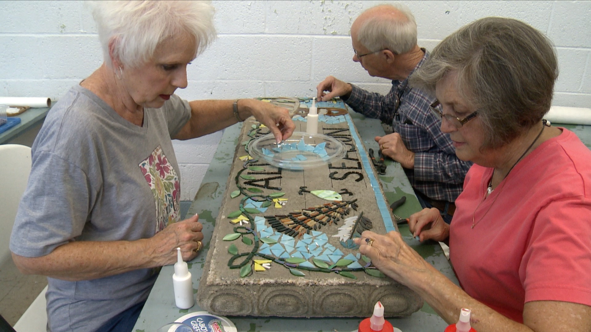 Camden Bench Project Aims to Share and Preserve Area's History - WAKA 8