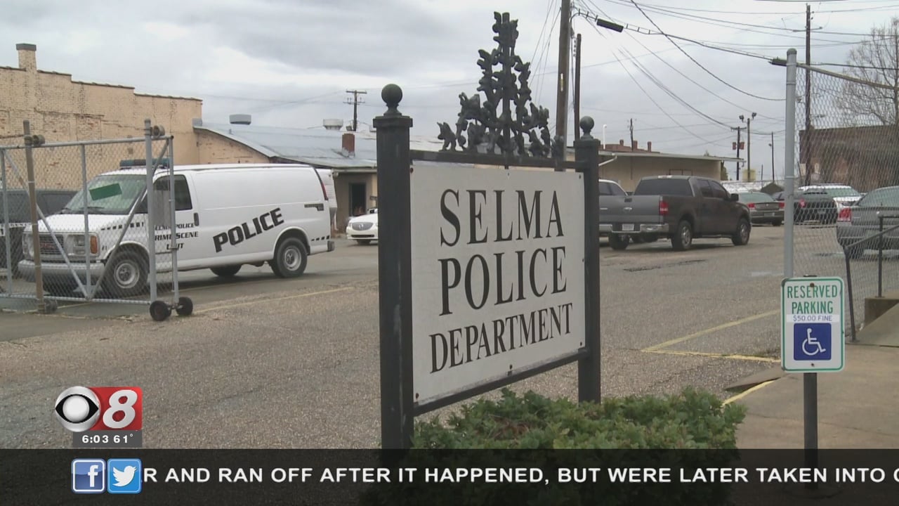 Judge Dismisses Charges Against Three Former Selma Police Officers - WAKA 8