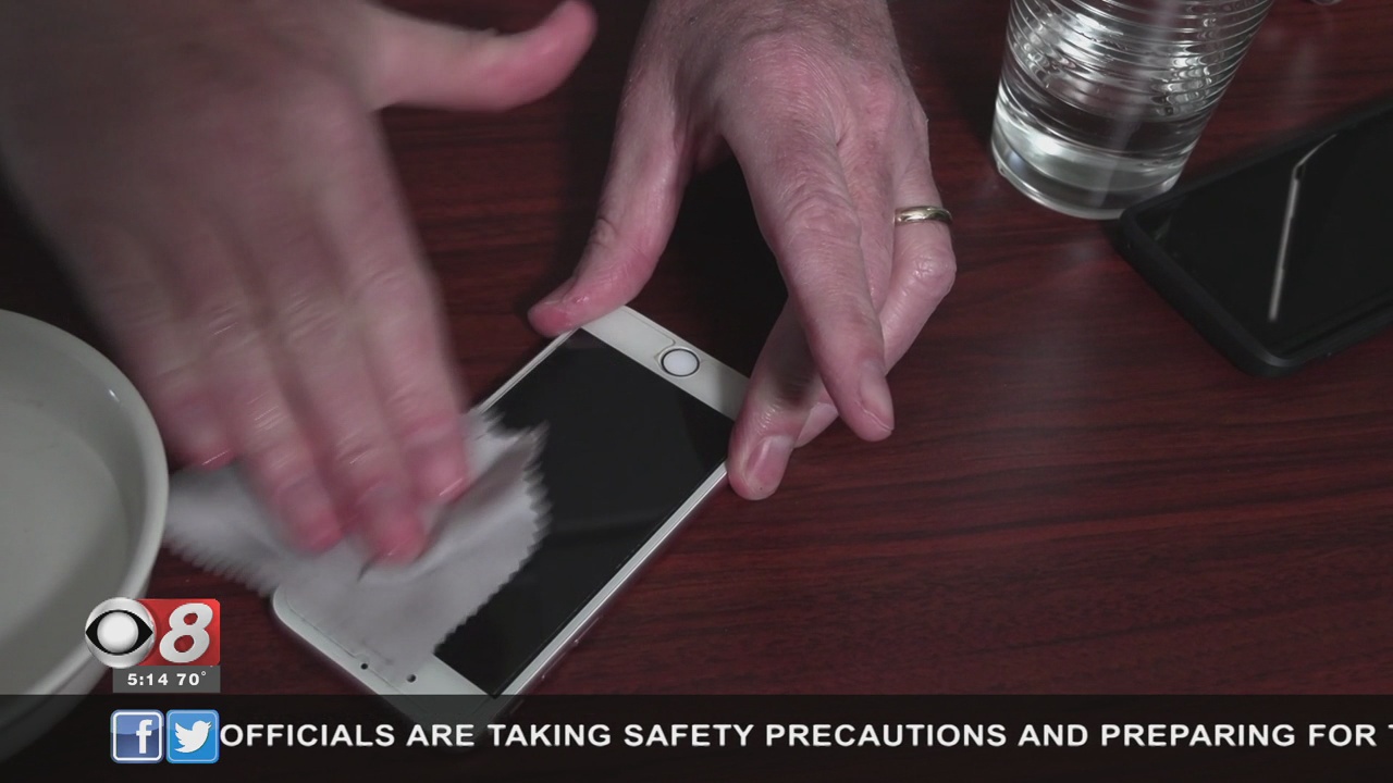 What the Tech? New Rules for Disinfecting Your Cell Phone - WAKA 8