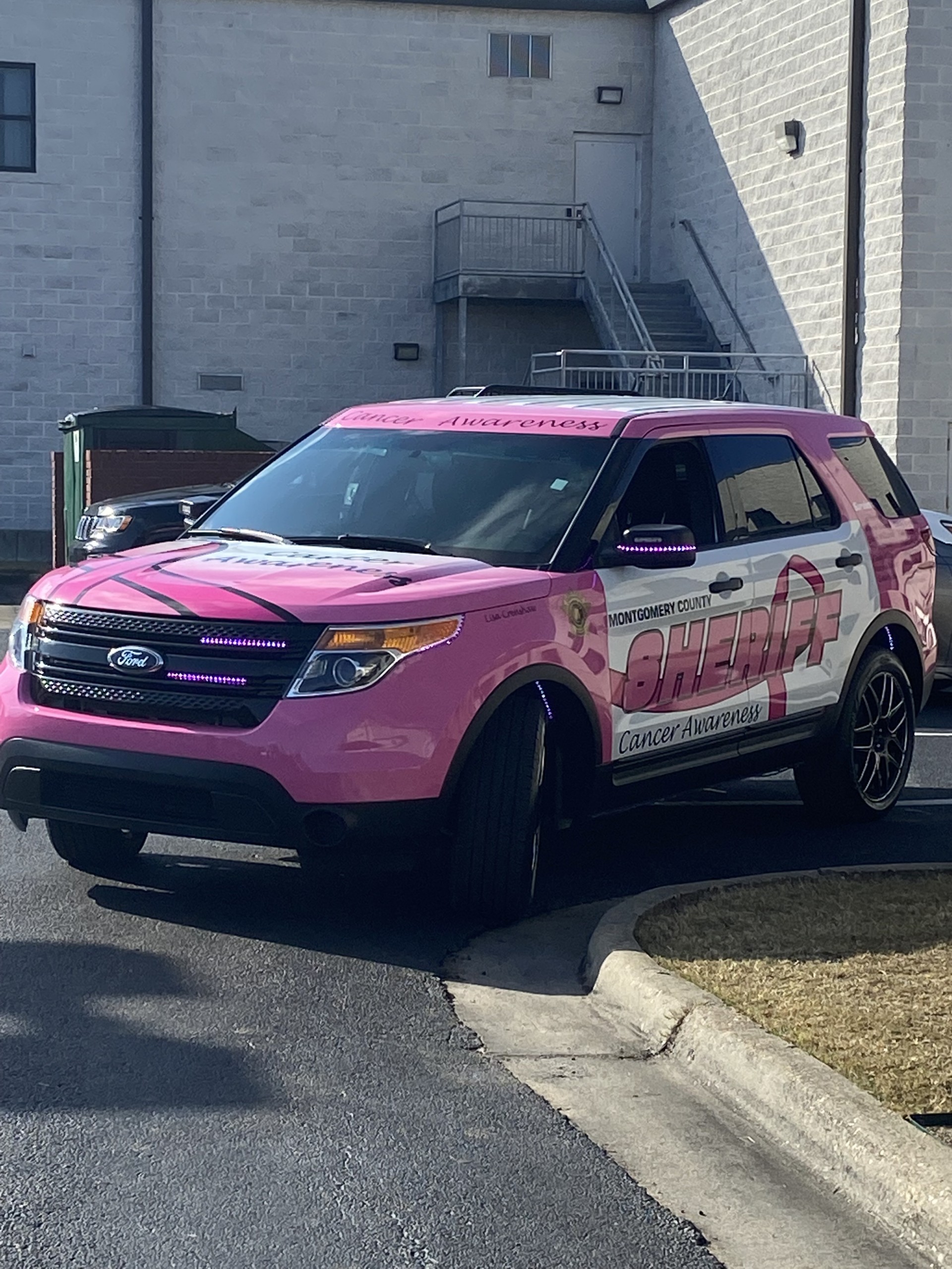 MCSO Unveils Cancer Awareness Car Outside Montgomery Cancer Center - WAKA 8