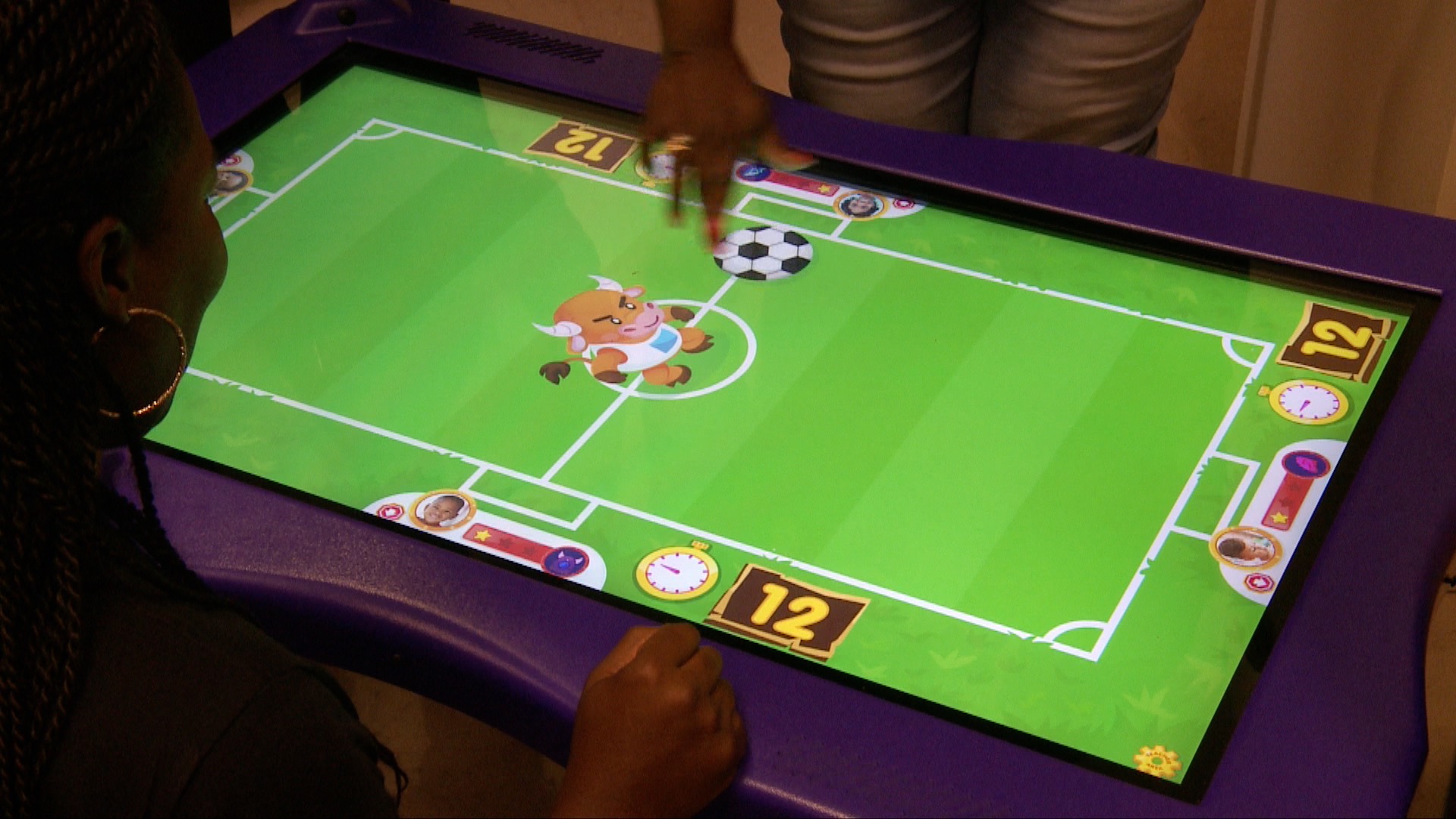 High-tech tool aims to ignite learning for Head Start students - WAKA 8